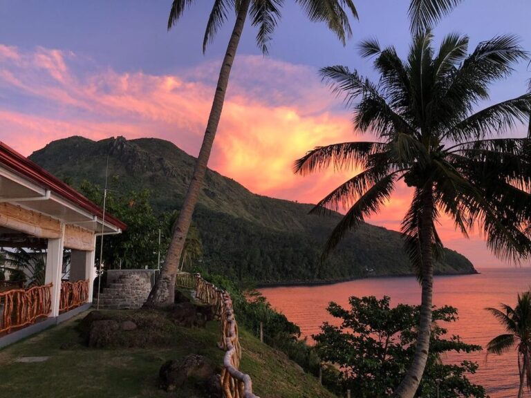 13 Must-Visit Tourist Spots & Things To Do in Camiguin